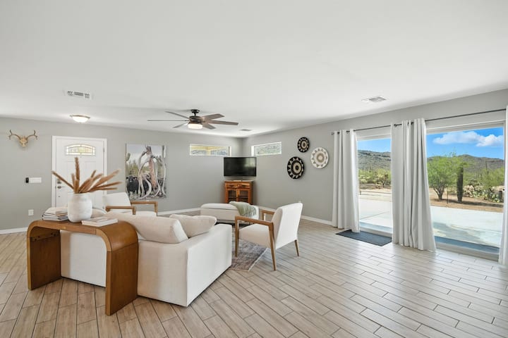 Scenic Desert Getaway In Marana | Rest + Serenity - Marana, AZ