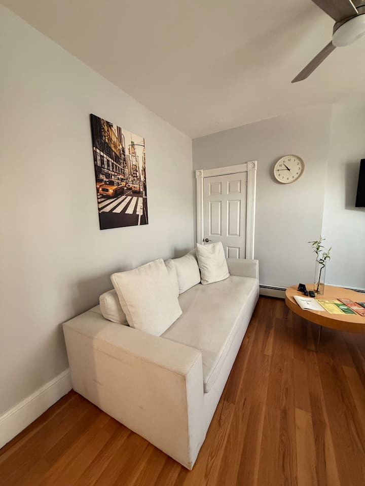 4 Br Home Close To Nyc, Stadiums, Prudential Ctr. - Montclair, NJ