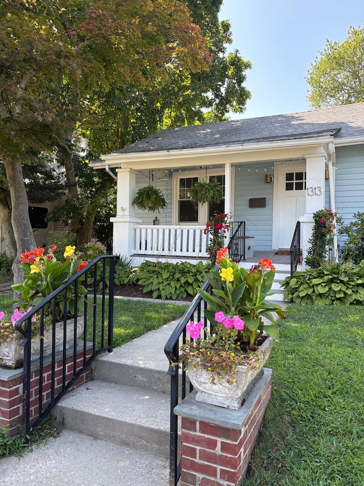 Beach Cottage In Wanamassa - Deal, NJ