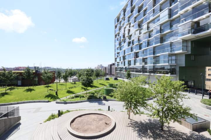 Mall Of Tripla Apartment For 5 People / Best Loc. - Helsinki