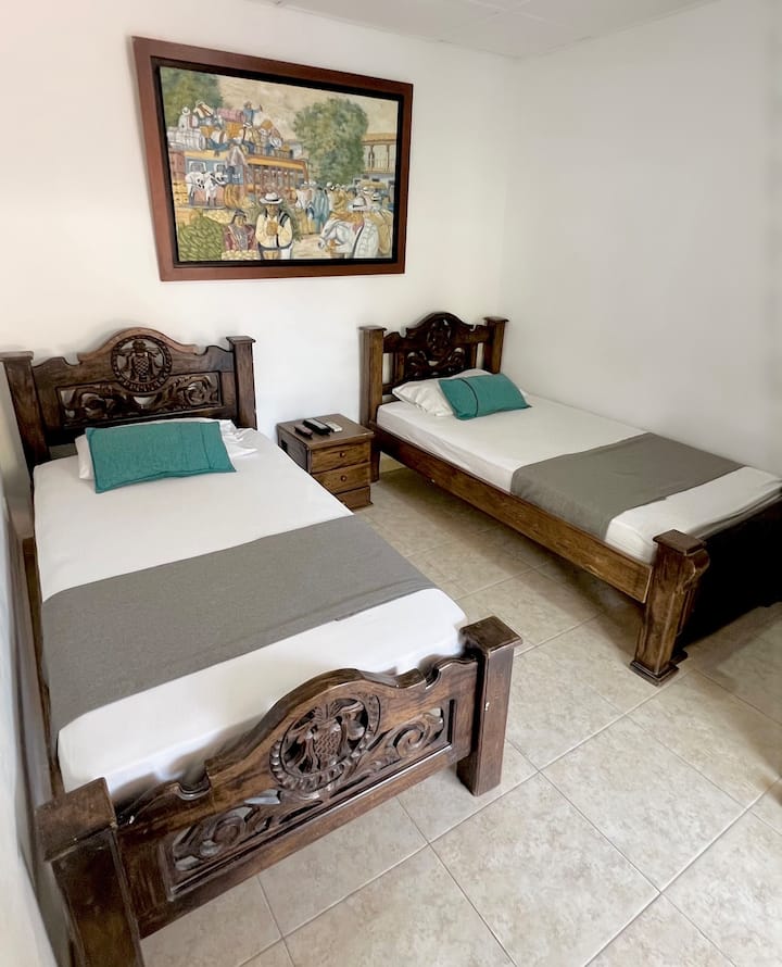 Habitación #3 Dos Camas Sencillas - Valledupar