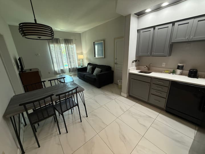 Apartment Close By Disney - Lake Buena Vista, FL