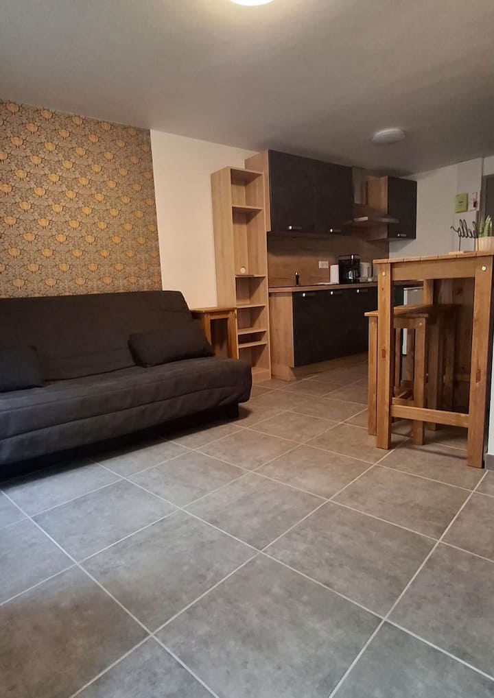 Bienvenue Au 2eme éTage De La Tour ! - Saint-Flour