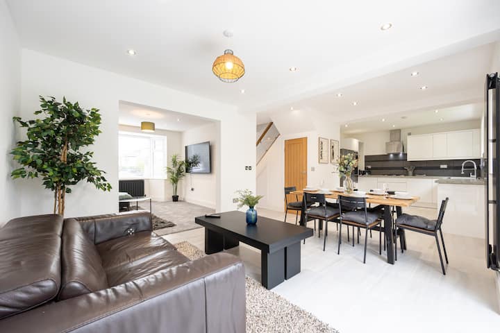 The Wilmslow House - Knutsford