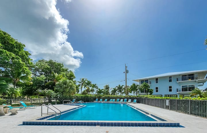 Paradise Palms 2bed/2.5bath Townhouse Style Condo - Marathon, FL