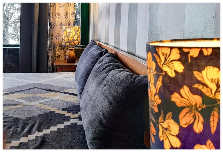 Wildflower Suite - Landour Retreat | Mountain Stay - Mussoorie
