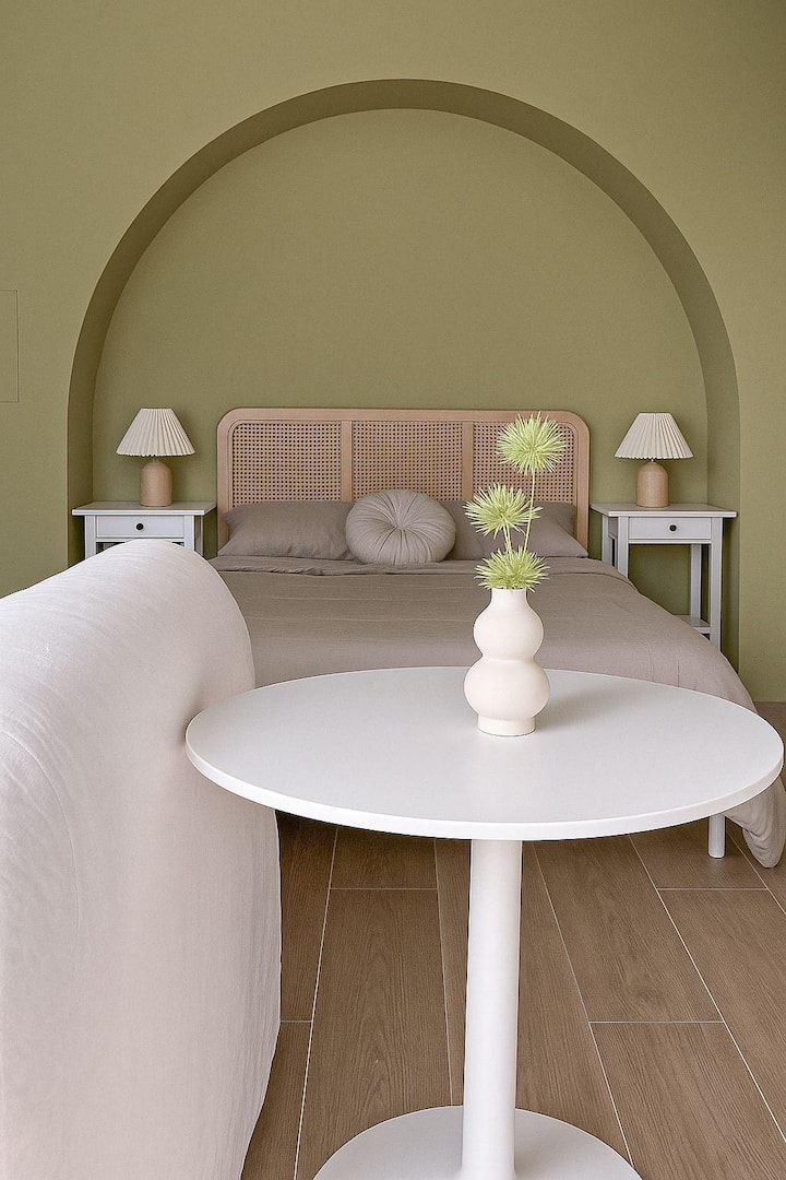 Calma Verde | Tu Escapada Al Puerto De Valencia - Valencia