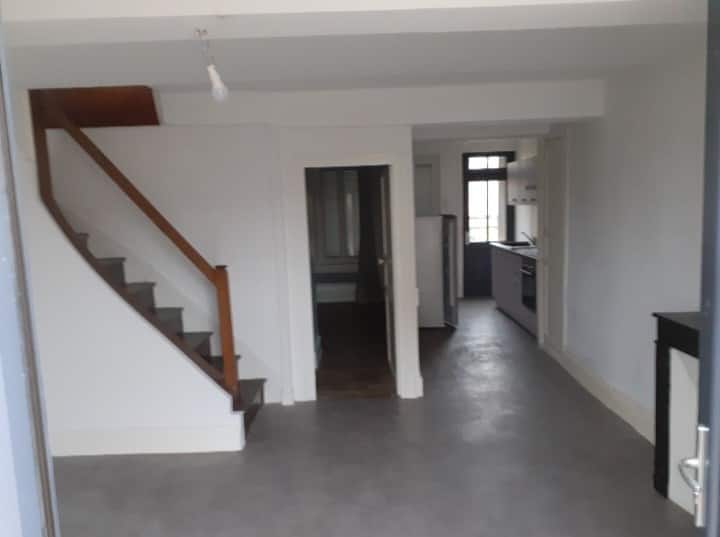Charmante Maison De Ville. - Bourbon-Lancy