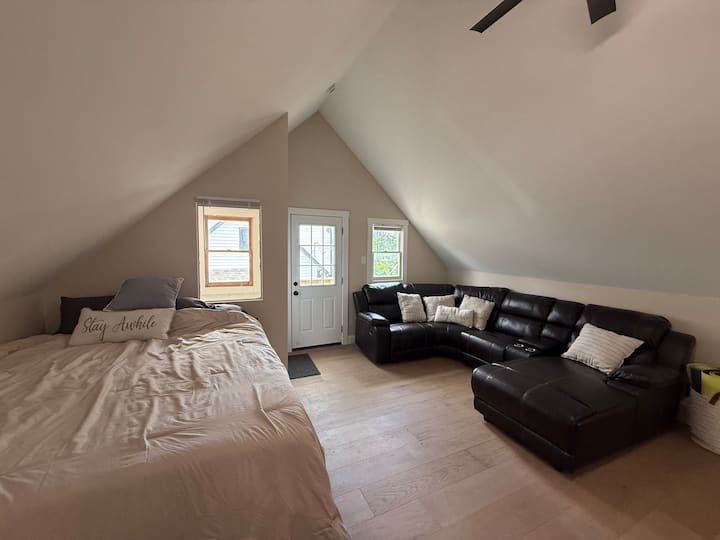 Carriage House In Herron-morton Walk To Local Favs - Indianapolis