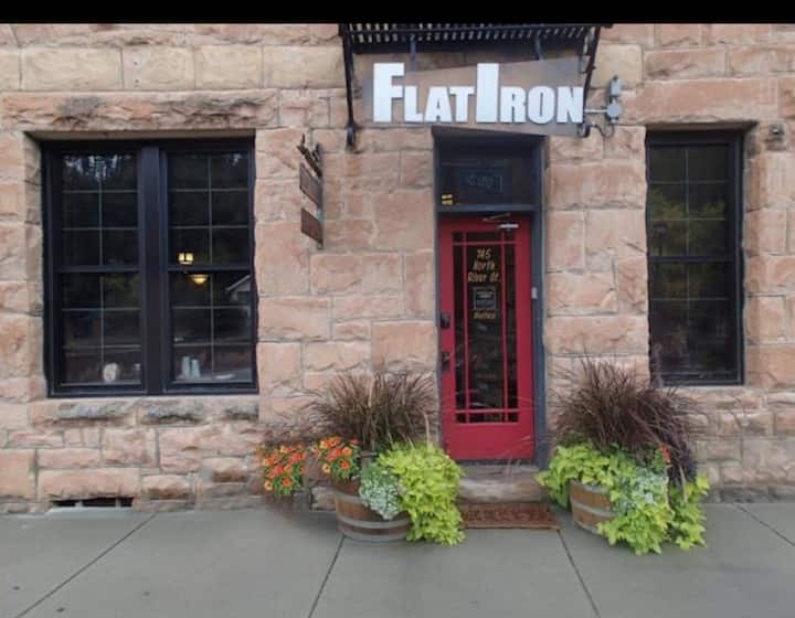 The Flatiron Inn
Guest Suite 2 - Hot Springs, SD