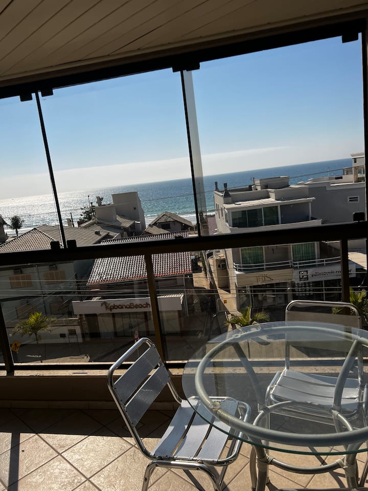 Pé Na Areia - Praia De Bombas - Porto Belo