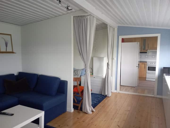 Sjötomt Sommarstugan Med Egna Byggen - Boxholm