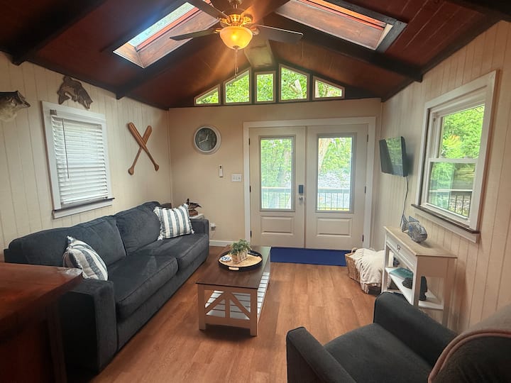 Holston Hideaway - Bristol, TN