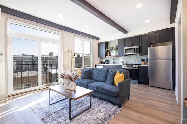 1/1 Across From Fairmount Park | 10 Mins To Dt (D) - Chestnut Hill, PA