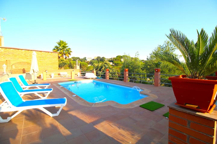 Magnífico Casa A 15 Min Del Mar - Caldes de Malavella