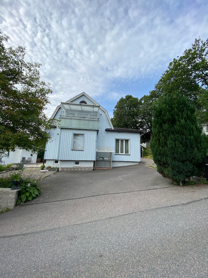 Spacious And Charming Villa Close Gothenburg - Mölndal