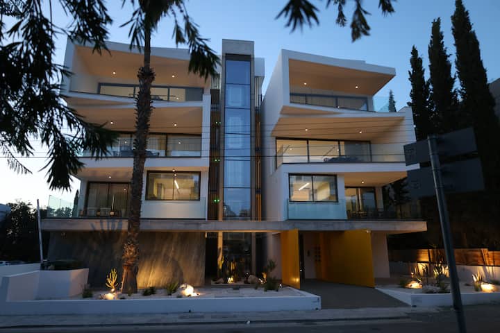 Urban Elegance Brand-new 3br - Nicosia