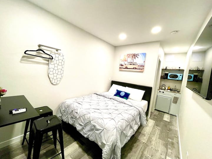 #8, Stylish Modern Studio - National City, CA