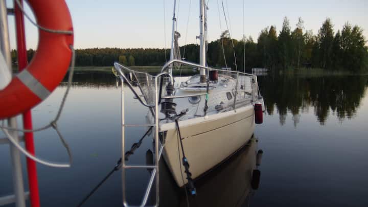 Purjevene. Majoitus Veneessä! - Sysmä