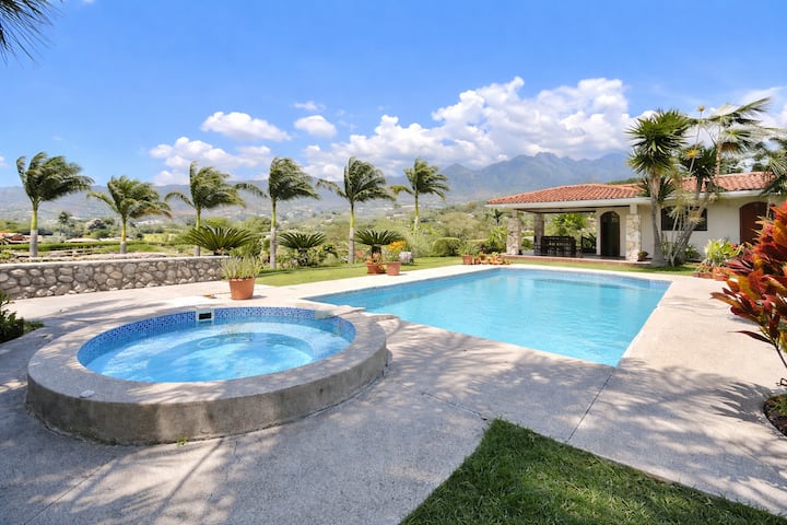 Dream Ranch, Yunguillla, 1 Hour From Cuenca - 