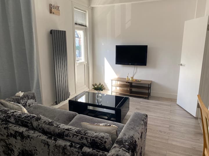 Stylish Seaside Escape Southend - Southend-on-Sea