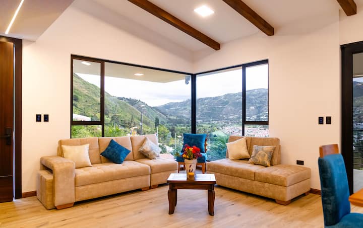 Casa Con Hermosa Vista En Paute - Cañar