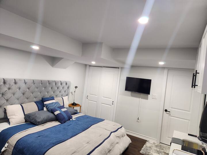 Spacious Guesthouse Just 4 You! - Hamilton