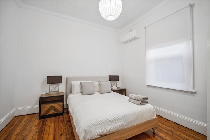 Best St Retreat Super Central Wagga Home - Wagga Wagga