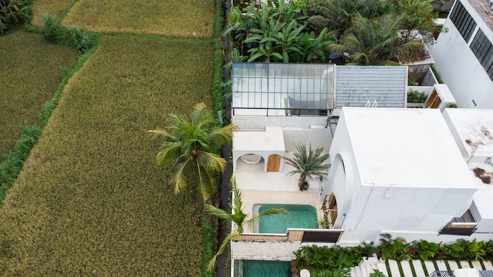 Villa Mahandita Uma Ii : 2br With Rice Field View - Australia