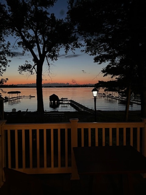 Cabane confortable sur Round Lake (Gull Chain) - Cabanes à louer à ...