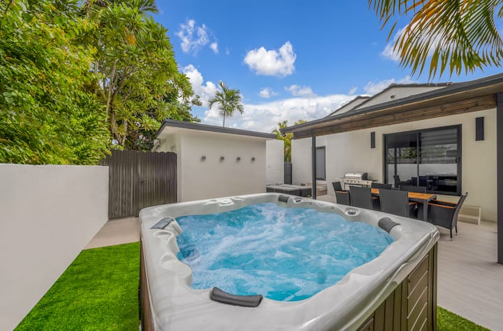 Brickell | Hot-tub | Billiard | Bbq | Nespresso - Miami, FL