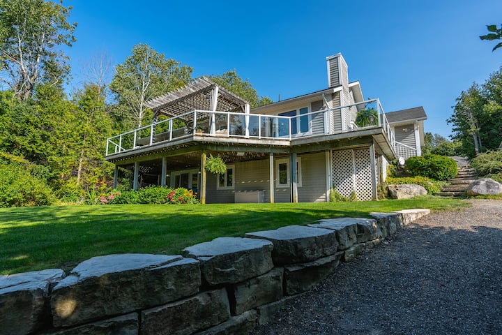 Steps To Georgian Bay! - Wiarton