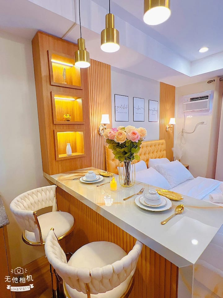 Studio Aila | Cozy Uptown Stay - Opol