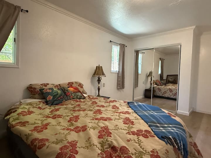 Bedroom Available - Davis, CA