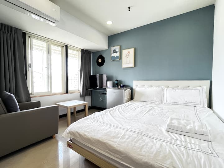 City Hideaway: Cbd Gem With Mrt & Starbucks - 台北 大安區