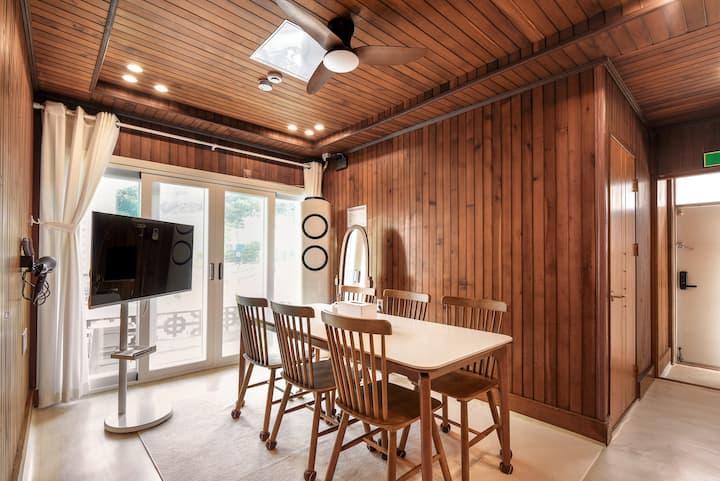 [코지스테이] 광안역 도보10분/조용하고 전망좋은 숙소/퀸3/슈퍼싱글2/짐보관 가능 - Busan