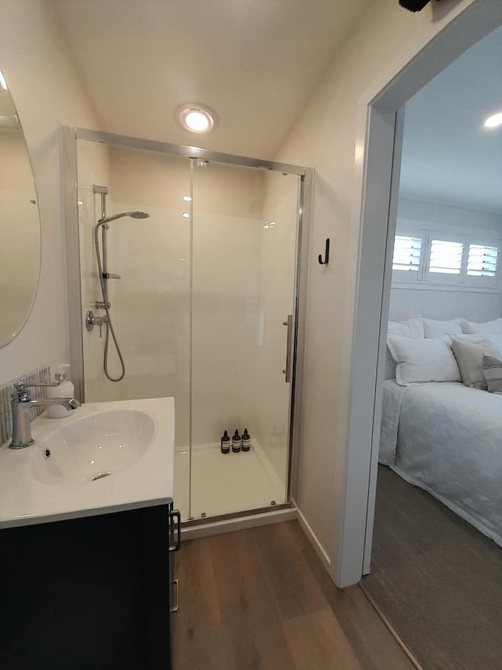 The Guest Cottage On Sunset Place - Kumara