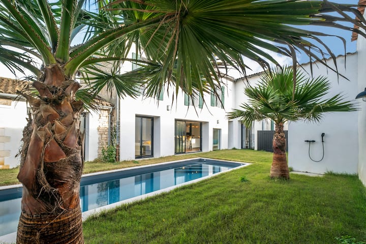 Exceptionnel: Maison Coeur Village Rénovée En 2025 - Île de Ré