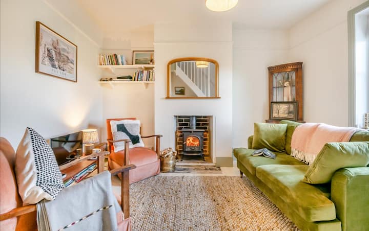 The Nook, Cosy Stone Cottage. - Swanage
