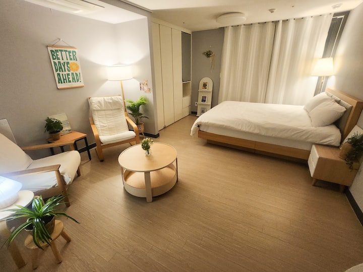 17.요트프로모션/오션뷰/관광지10분/무료주차/호텔침구/넷플릭스/취사가능 - Yeosu-si