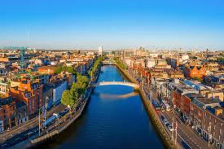 3 Bedroom Apartment In The Heart Of Dublin 4 - 