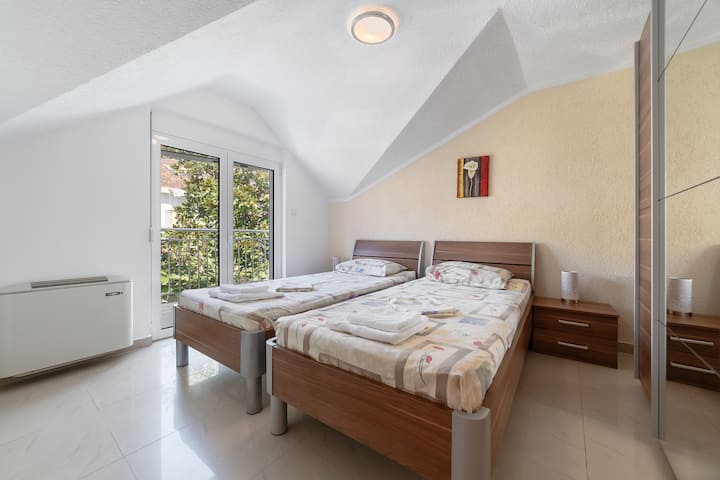 Hacienda Zoja - App. 10 - Budva