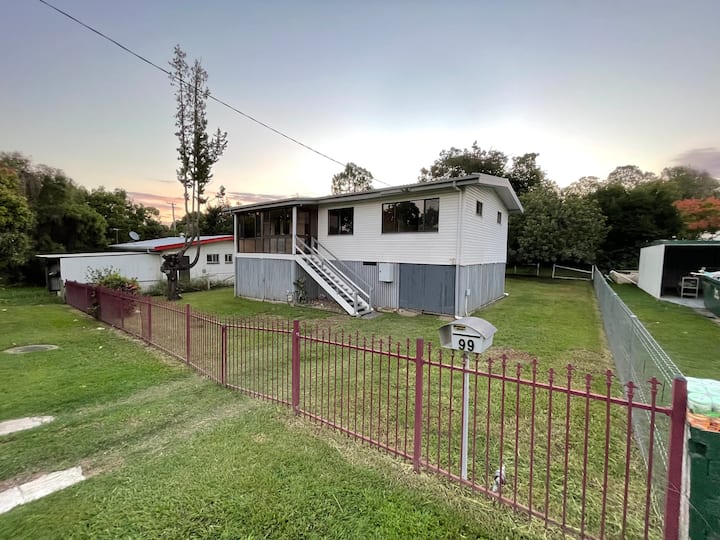 West Ipswich Cottage 4 Rent. - Ipswich