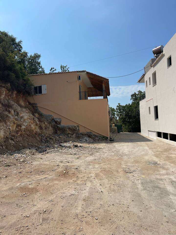 Kastro Room - Himarë