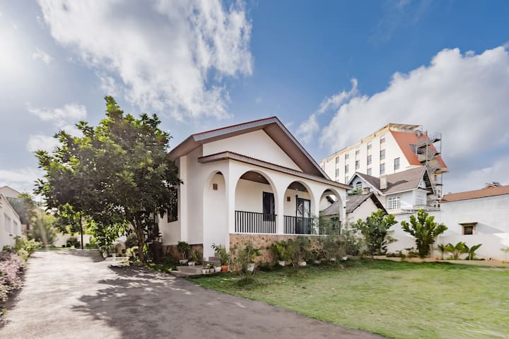 Private Cozy 4brs Villa – Big Garden, City Center - Đà Lạt