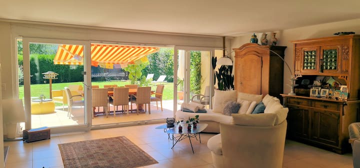 Spacious Family Home By Geneva - Ferney-Voltaire
