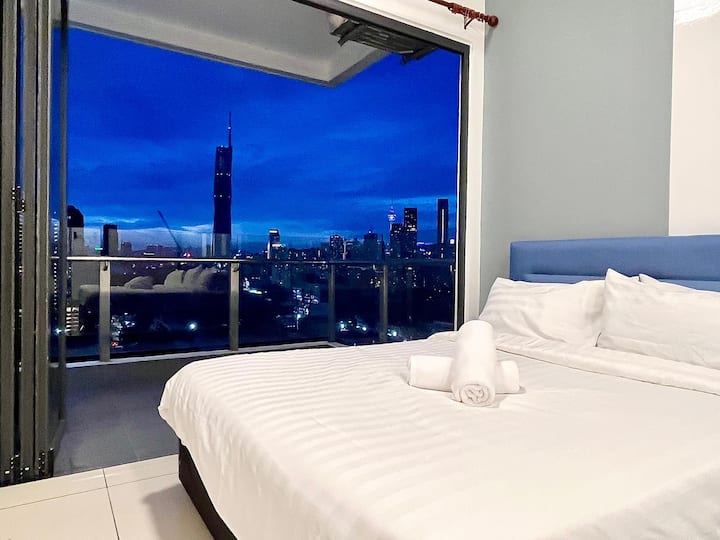 Best Balcony Kl View! 5min Trx, Klcc, Bukitbintang - Kuala Lumpur