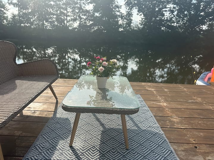 Idyllisches Haus Am See - Eibergen