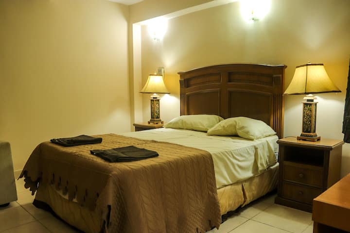 Apartamento Cerca Del Hipódromo Jockey Club - Asunción
