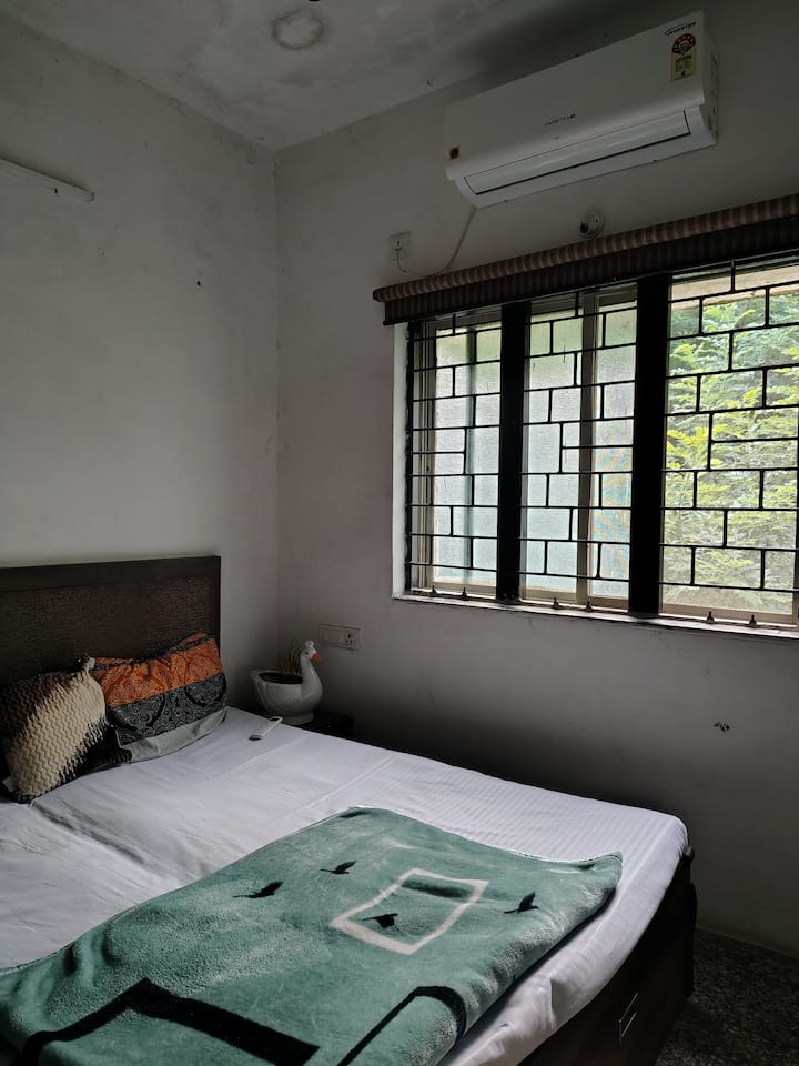 Prakriti Stays - Bhopal